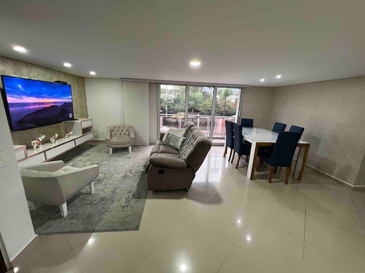 Apto 4 Habitaciones Privadas 6 Camas, Cerca A Todo - Medellín