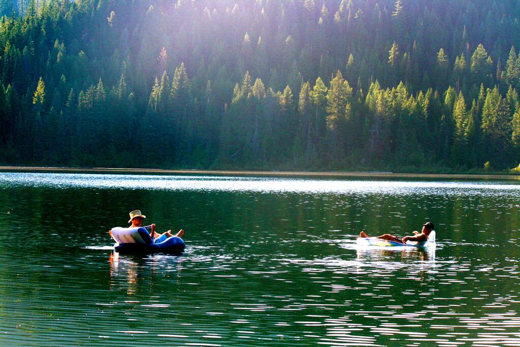 Spoon Lake Camp, Glacier Park - Houses for Rent in Spoon Lake , Montana ...