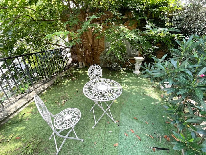 Studio Et Son Jardin, Paris - Paris