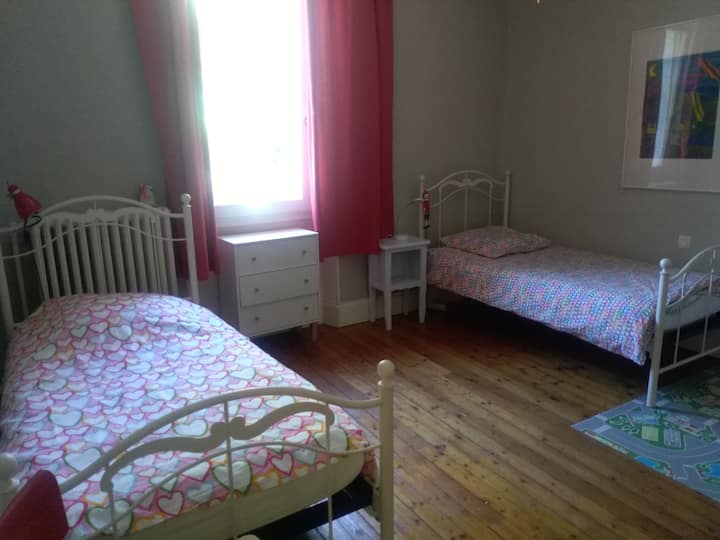 Chambre 2 Lits - Romans-sur-Isère