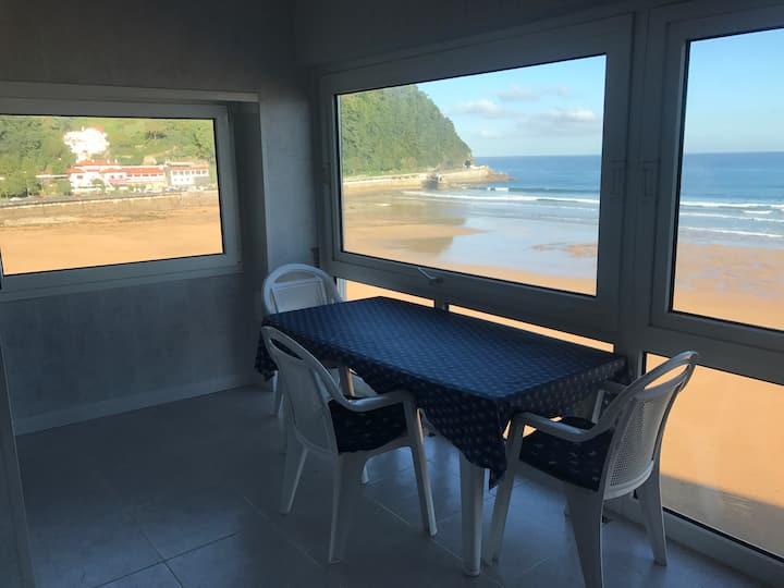 Apartamento Mirando Al Mar En El Centro De Zarautz - Zarautz