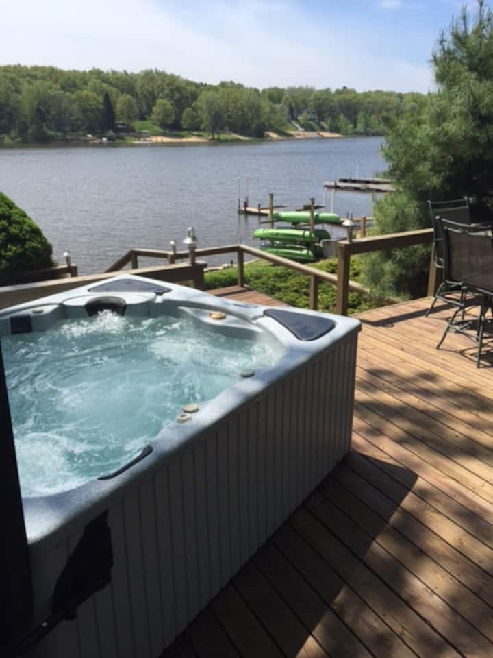 Lux House On The Lake - Holland, MI