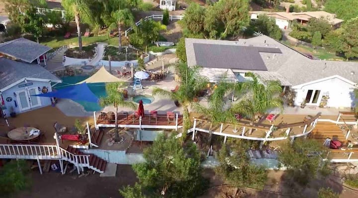Hotel California: Gated & Secluded Resort W/views - Simi Valley, CA