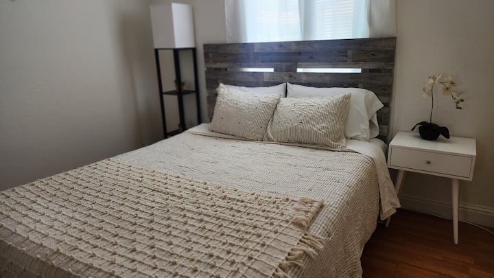 Mi Casa @Bayview 5 - Mountain View, CA