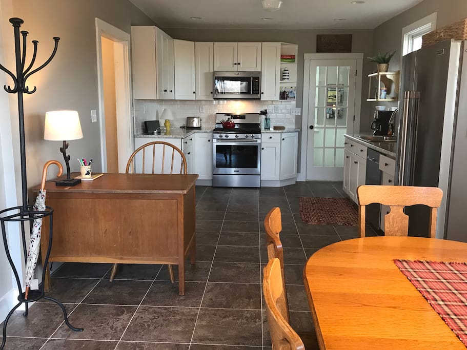 Iowa Farm Cottage - Cottages for Rent in Davenport, Iowa, United States