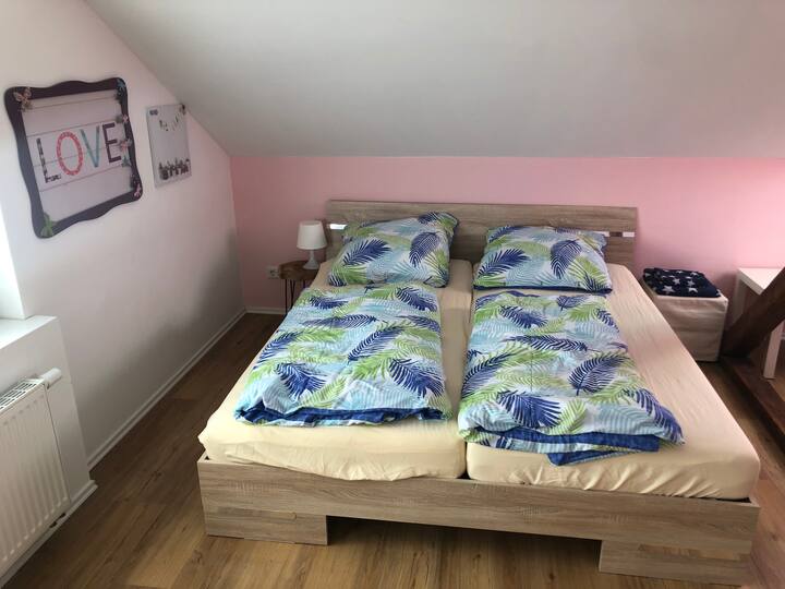 Gemütliches Gästezimmer (L) In Neheim Mit Ausblick - Arnsberg