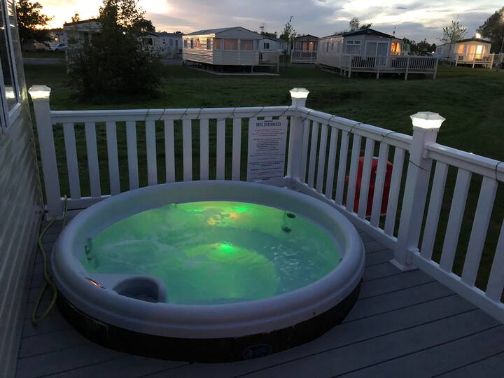 L&l Tattershall Holiday Home’s Shearwater - Woodhall Spa