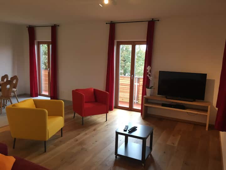 Exklusive Ferienwohnung Rosenheim; Franz Josef - Rosenheim