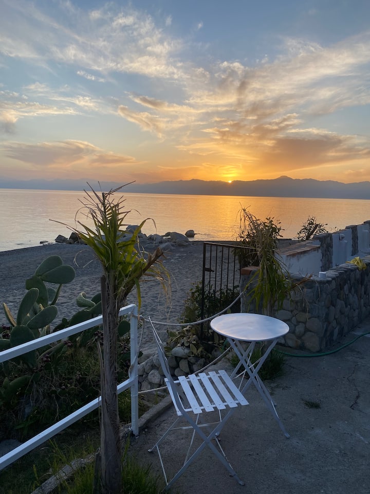 2 Meters From The Sea-2 Km Kitesurf-9 Km City Cent - Calabria