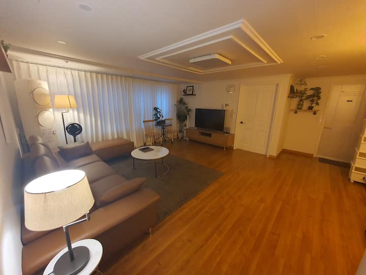 [Opensale]3br&2bath#hongik Stn1min Healing House#3 - Séoul