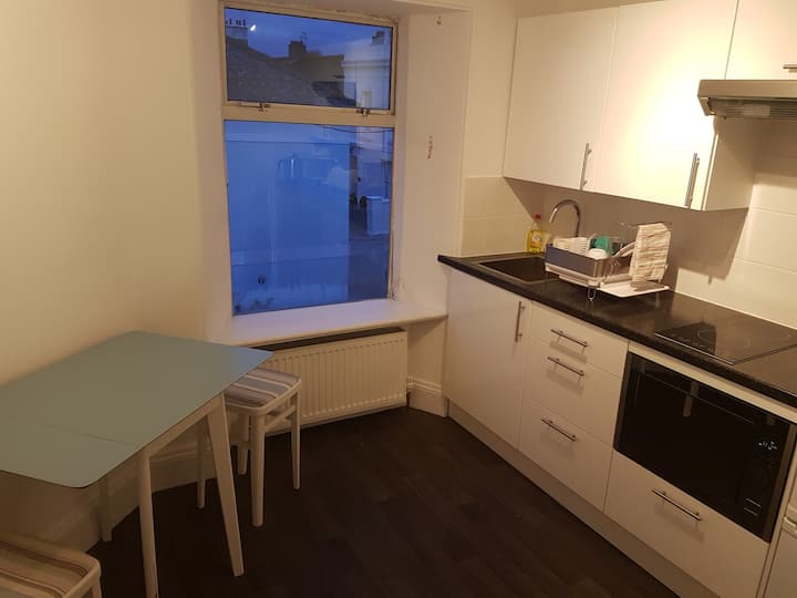 Lovely Room In Georgian Townhouse - Plymouth