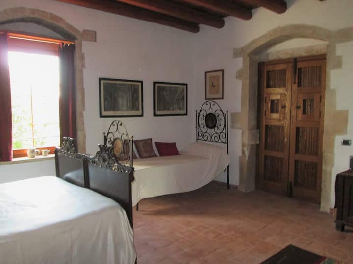 Casa Delle Meridiane - House Of Sundials - Floridia