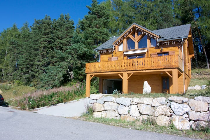 Chalet Familial 150 M2 à La Joue Du Loup - La Joue du Loup
