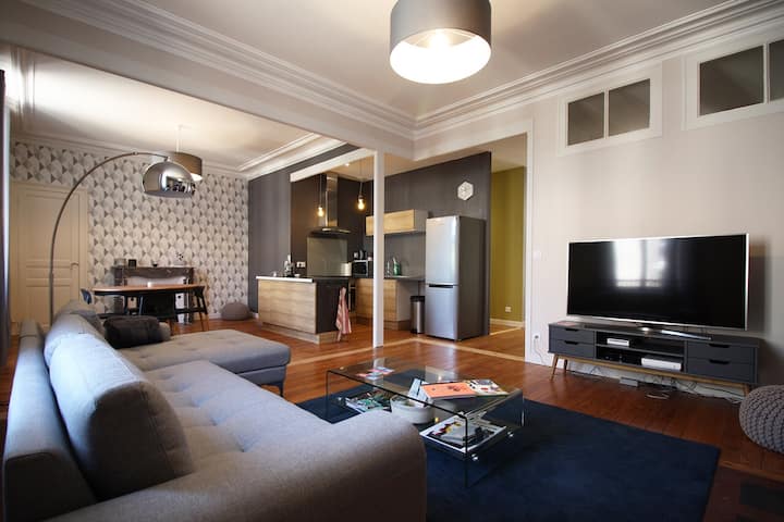 Appartement De Caractère Coeur De Ville - 95m2 - Le Mans