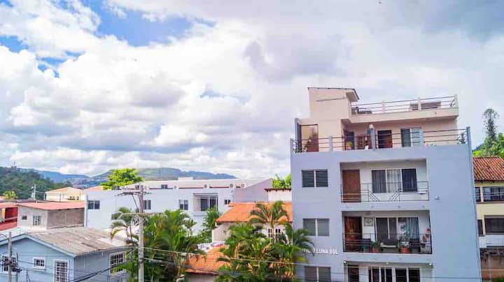 Apartamento Céntrico De 1 Habitación - Tegusigalpa