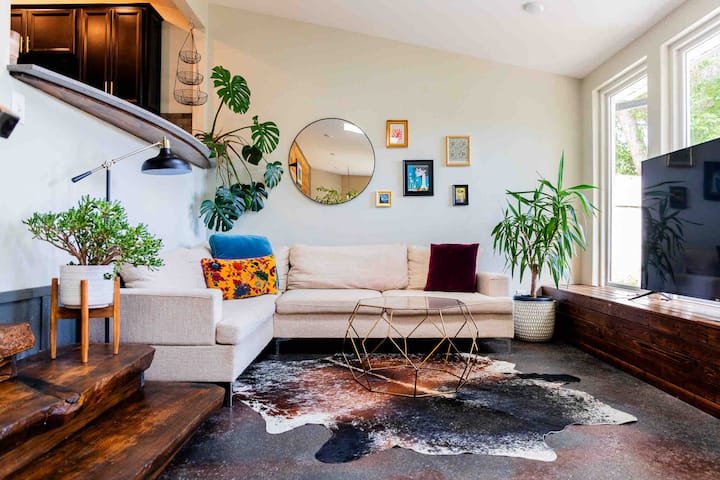 Pet-friendly Modern Stay By Downtown & Airport - Billings, MT