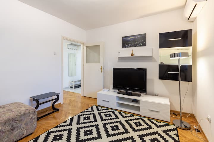 King Marko - One Bedroom Apartment (65m2) - Belgrad