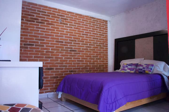 Bedroom Near The Airport Of The City Of Mexico - Mexico