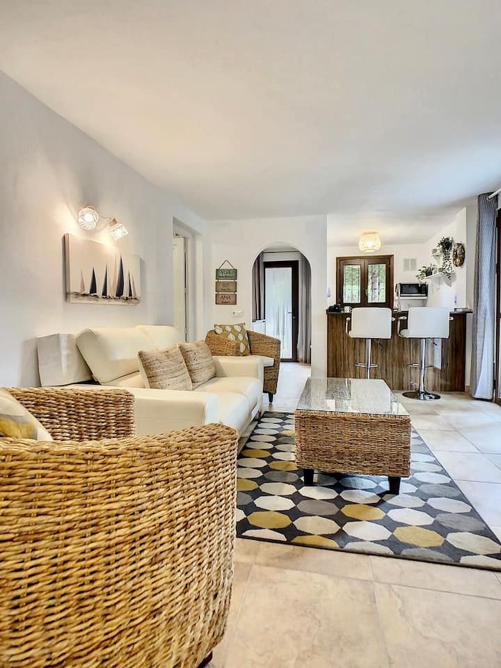 Sunny And Tranquil Apartment Florida Park Moraira - Moraira