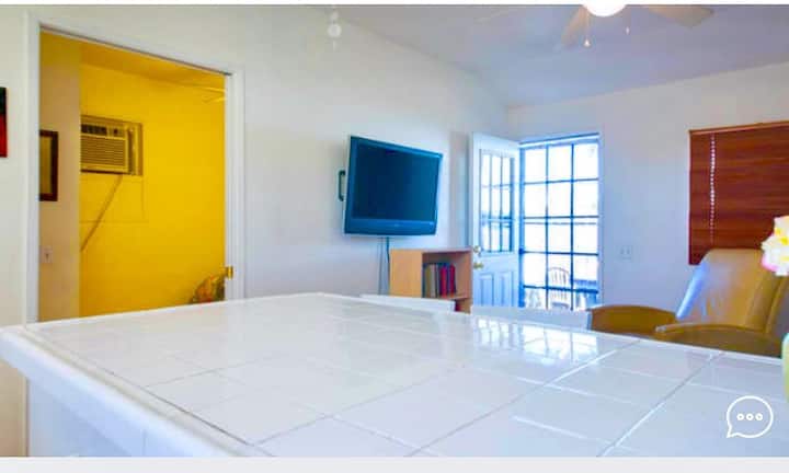 Appartement Jardin Avec Trois Chambres - Burbank, CA