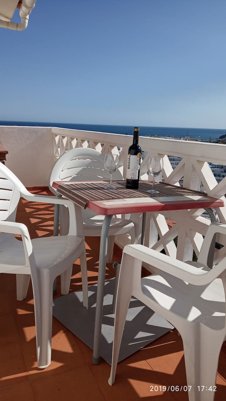 Albufeira. T2 A.c. A 300m Da Praia,piscina,garagem - Albufeira