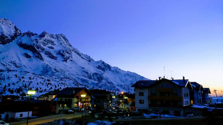 4 Person Apartment Near Slopes - Passo del Tonale