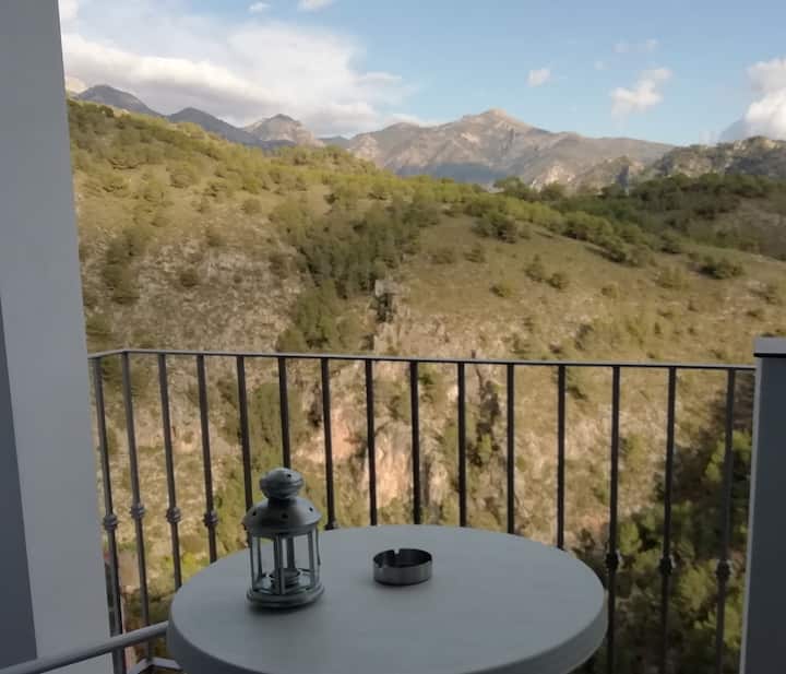 Acogedor Estudio Con Vistas A La Montaña. - Frigiliana