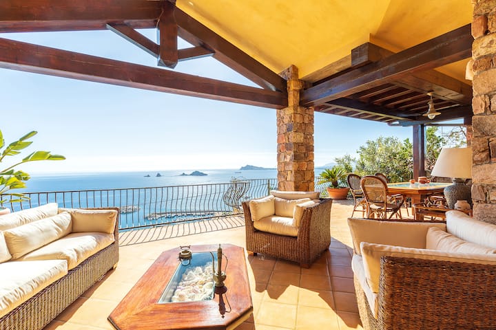 Sardinia House Rentals | Villa and Apartment Rentals | Airbnb