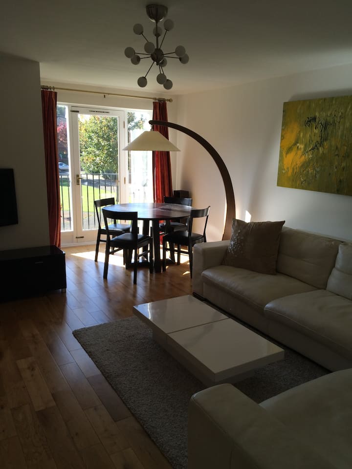 Beautiful, Contemporary Apartment - Twickenham