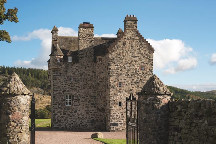 Forter Castle - Your Highland Retreat - Castles for Rent in Folda ...