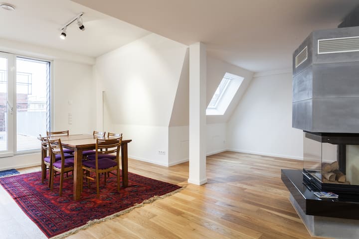 Central Top-floor New + Privat Bath - Berlin