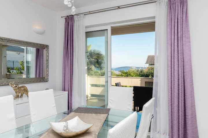 Seaview, 100m To Beach, Halfway Split-trogir - Croatie