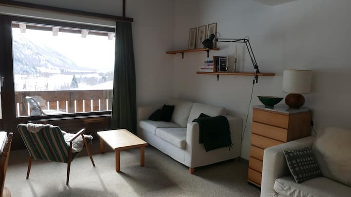 Duplex Studio With Stunning Views In La Punt - Canton des Grisons