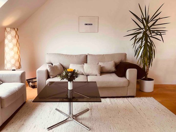 Oasis: 110qm Near Uniklinik Essen With Balcony - Essen