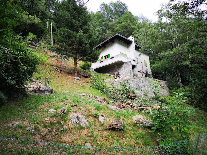 Casa Di Vacanza "La Genzianella" - Andermatt