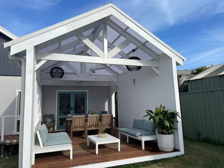 Boat Harbour Cottage Pet Friendly & 300m To Beach - Nelson Bay