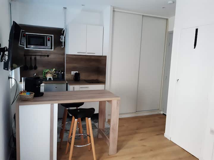 Studio Au Coeur De Cannes - ibis budget Cannes Centre Ville