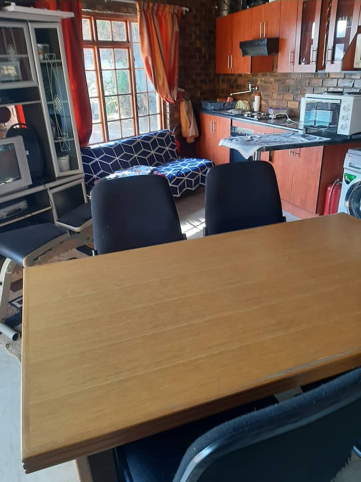 Guest House Alberton - Katlehong