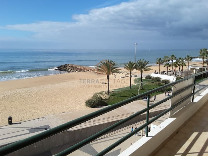 Front Line Ocean 120m2 + Terrasse + Piscine - Quarteira