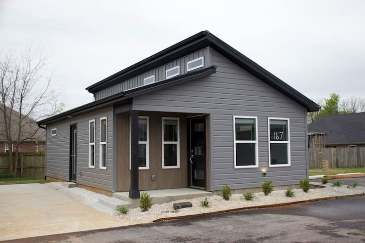 167 Tiny Home Near Mtb Trails Walmart Hq - Bentonville, AR