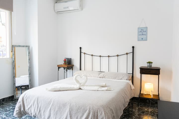 Apartamento En Pleno Centro De Granada - Monachil
