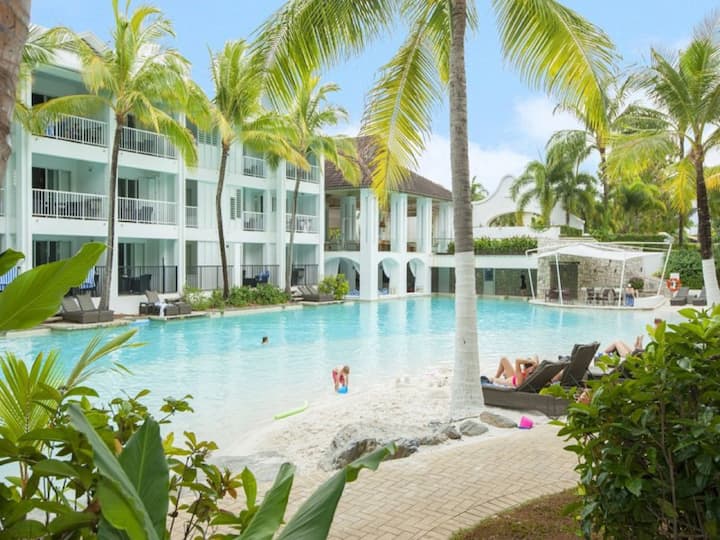 Beach Club Port Douglas 3 Bedroom Luxury Apartment - Port Douglas