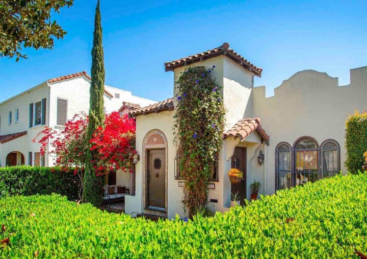 Spanish Mid-century Home W/outdoor - Culver City