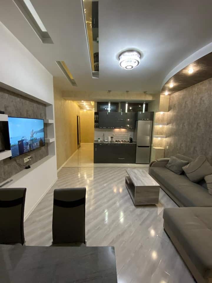 Luxury Apt In The Best Tower, High Floor - Tbilisi
