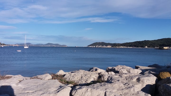 Appartement Très Calme Bord De Mer - La Seyne-sur-Mer