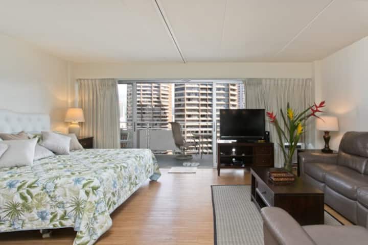 Vacation Pro! Ilikai - Honolulu, HI