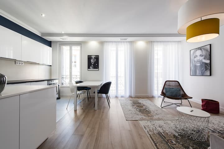 Nouveau  F2 Plein Centre 1 Min De La Plage - Saint-Raphaël