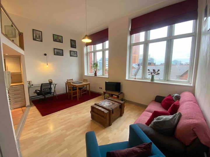 Large Central Apartment Near Piccadilly Station - Manchester