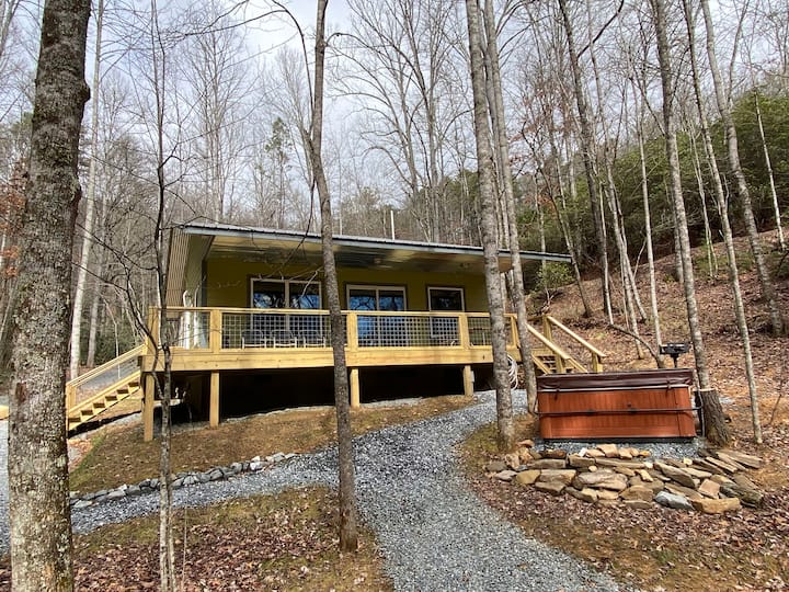 Bears Den At Deep Creek - Bryson City, NC