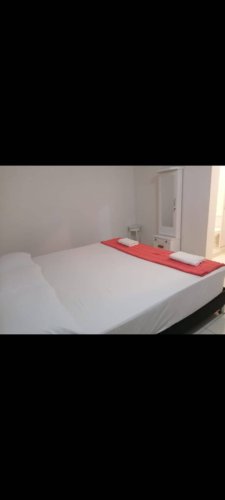 Pequeño Apartamento, En El Sotano - Girón